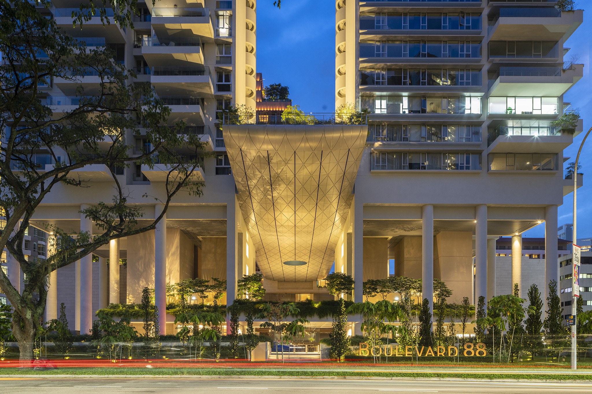 Boulevard 88: Floor Plans